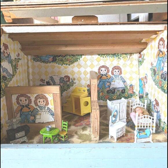Toys | Antique Handmade Raggedy Ann Doll House With Antique Doll ...